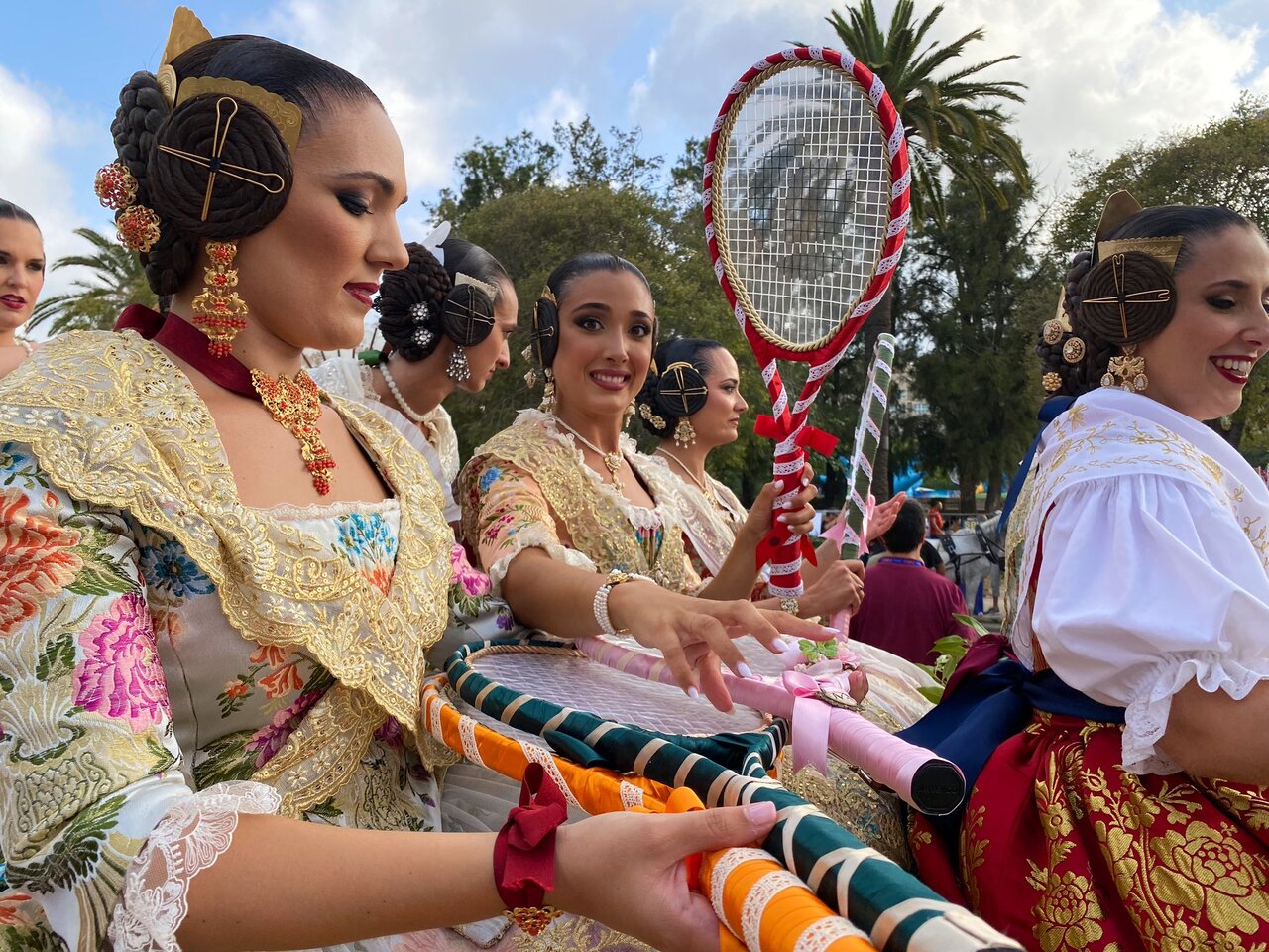 La Batalla de Flores y los fuegos Mar d’Estiu pondrán el broche final a la Gran Fira de Valencia ...